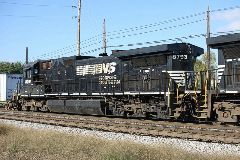 NS 8793